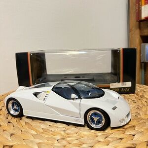 maisto | Accessories | Maisto Special Edition Ford Gt9 Diecast Vehicle ...